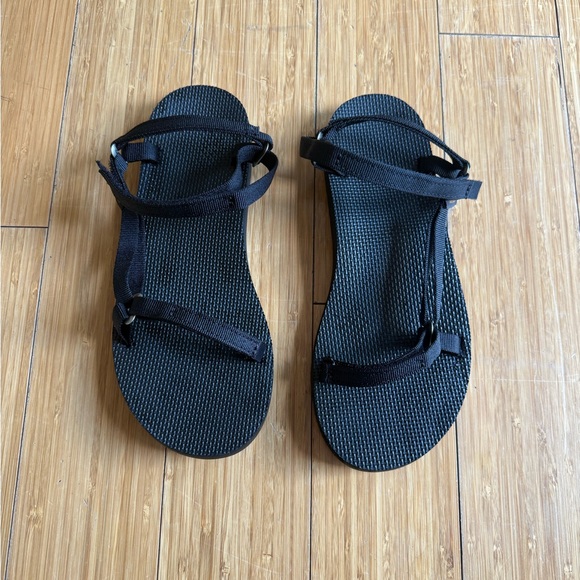 Teva | Shoes | Teva Universal Slim Sandal | Poshmark